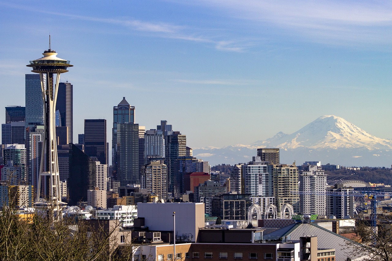 Gay Seattle- the best gay hotels, bars, clubs & more | Two Bad Tourists